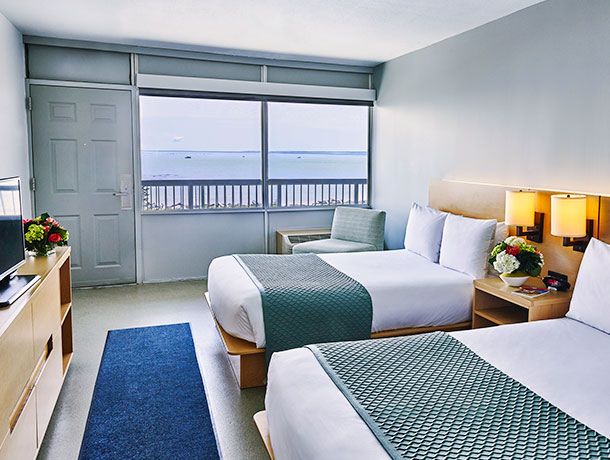 Provincetown Hotel Rooms | Harbor Hotel Provincetown
